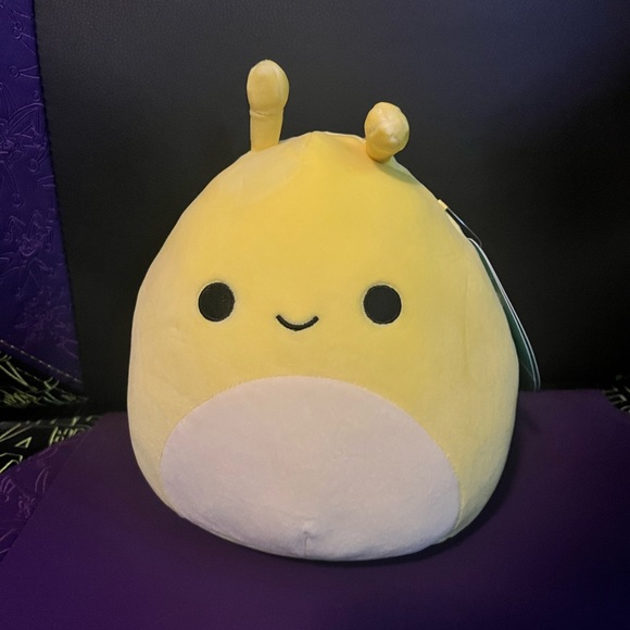 Squishmallows | Other | Nwt 7 Zarina The Banana Slug Squishmallow ...